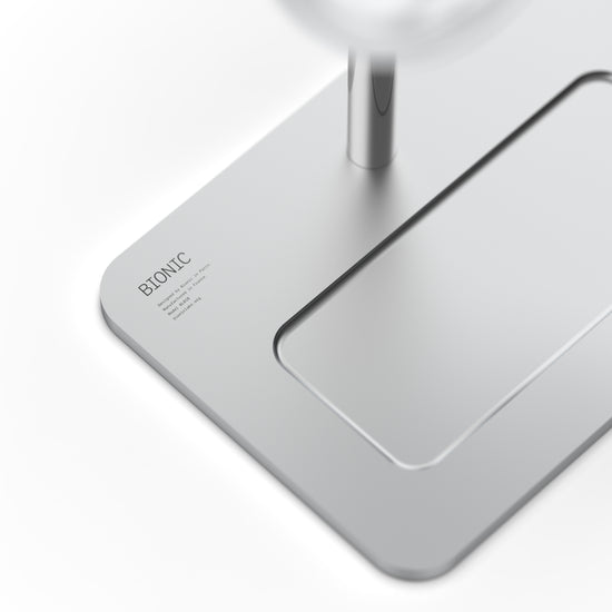 Apple Vision Pro Stand – BIONIC